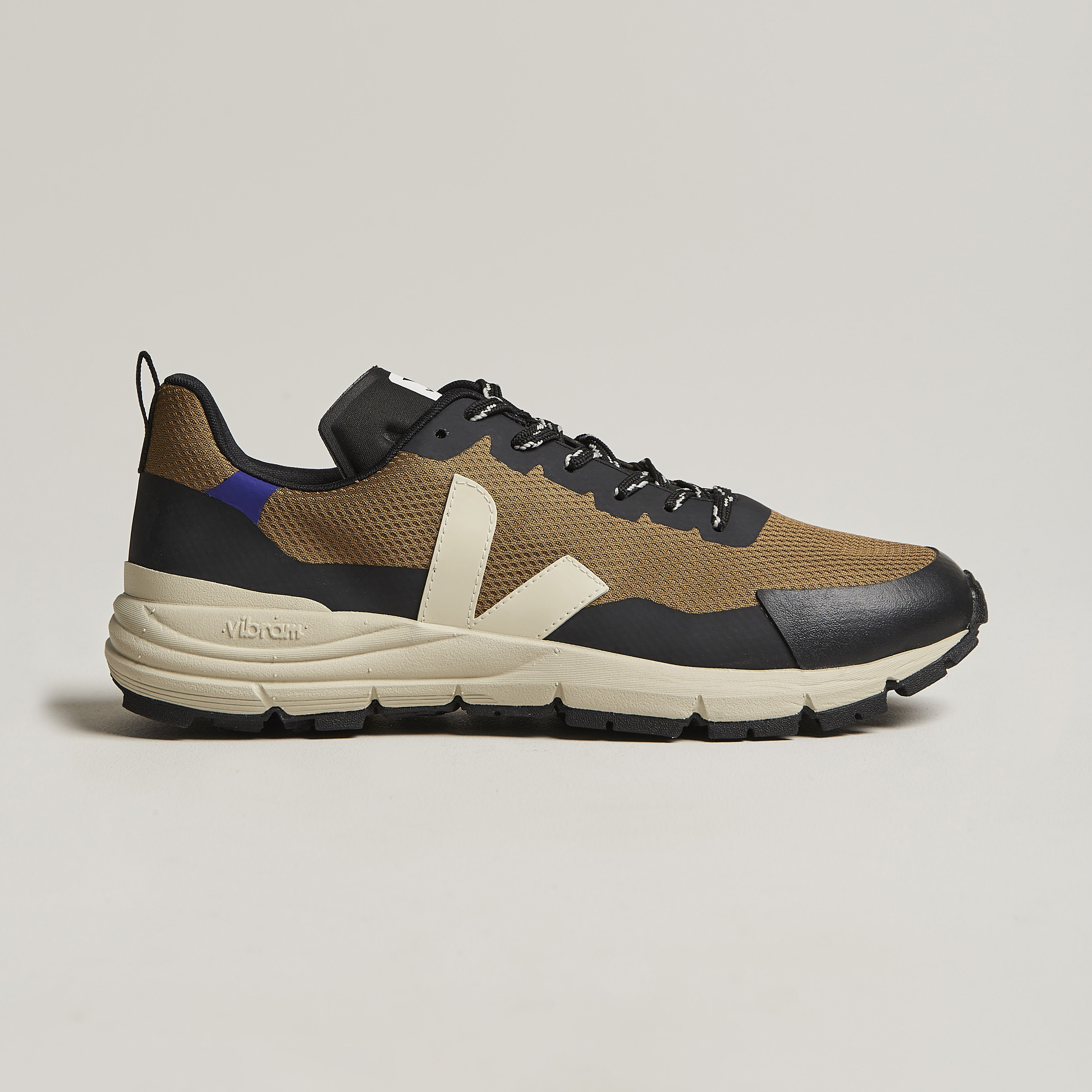 Veja Dekkan Vibram Running Sneaker Tent Pierre Purple | Herr - Care of Carl