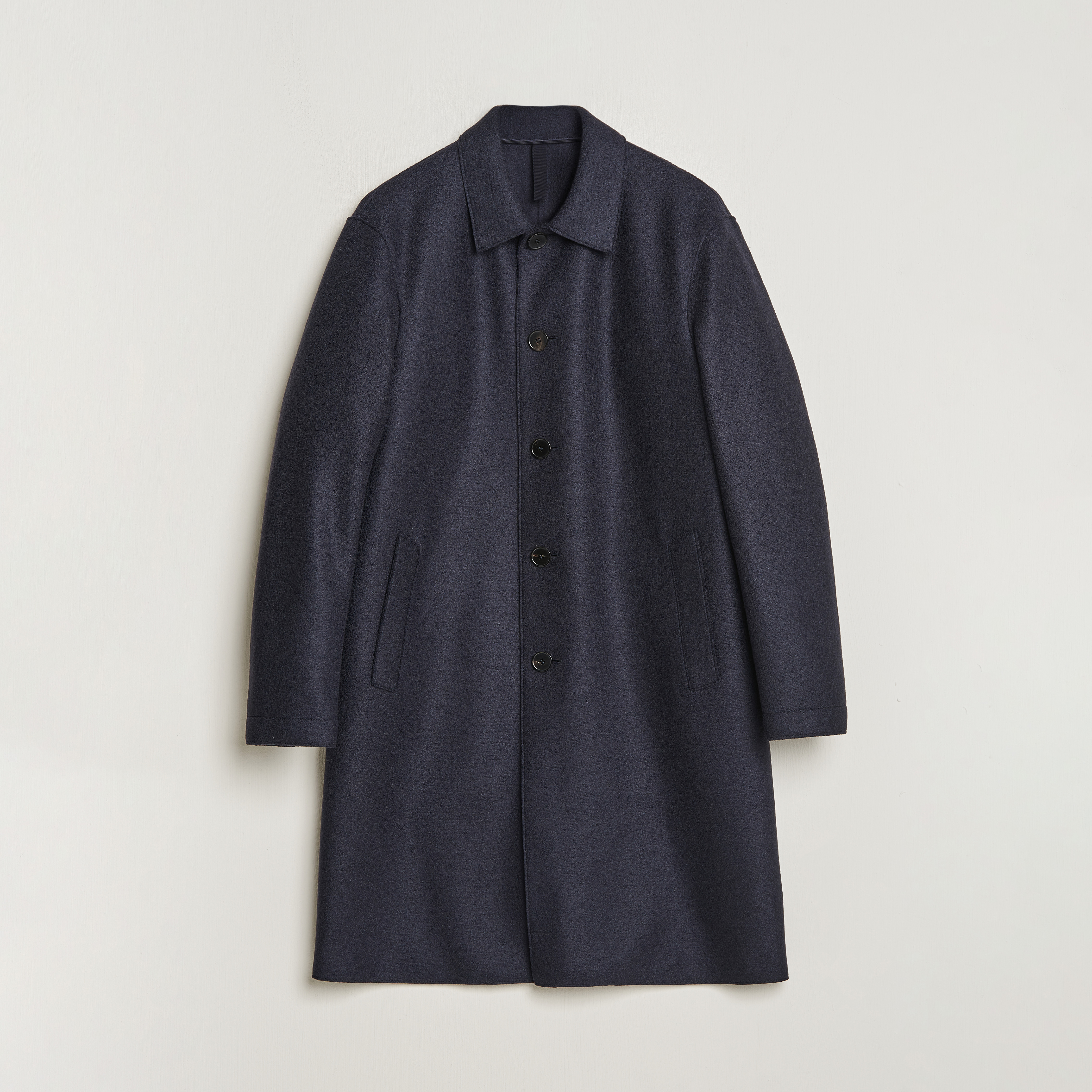 Harris Wharf London Pressed Wool Mac Coat Navy | Herr - Care of Carl
