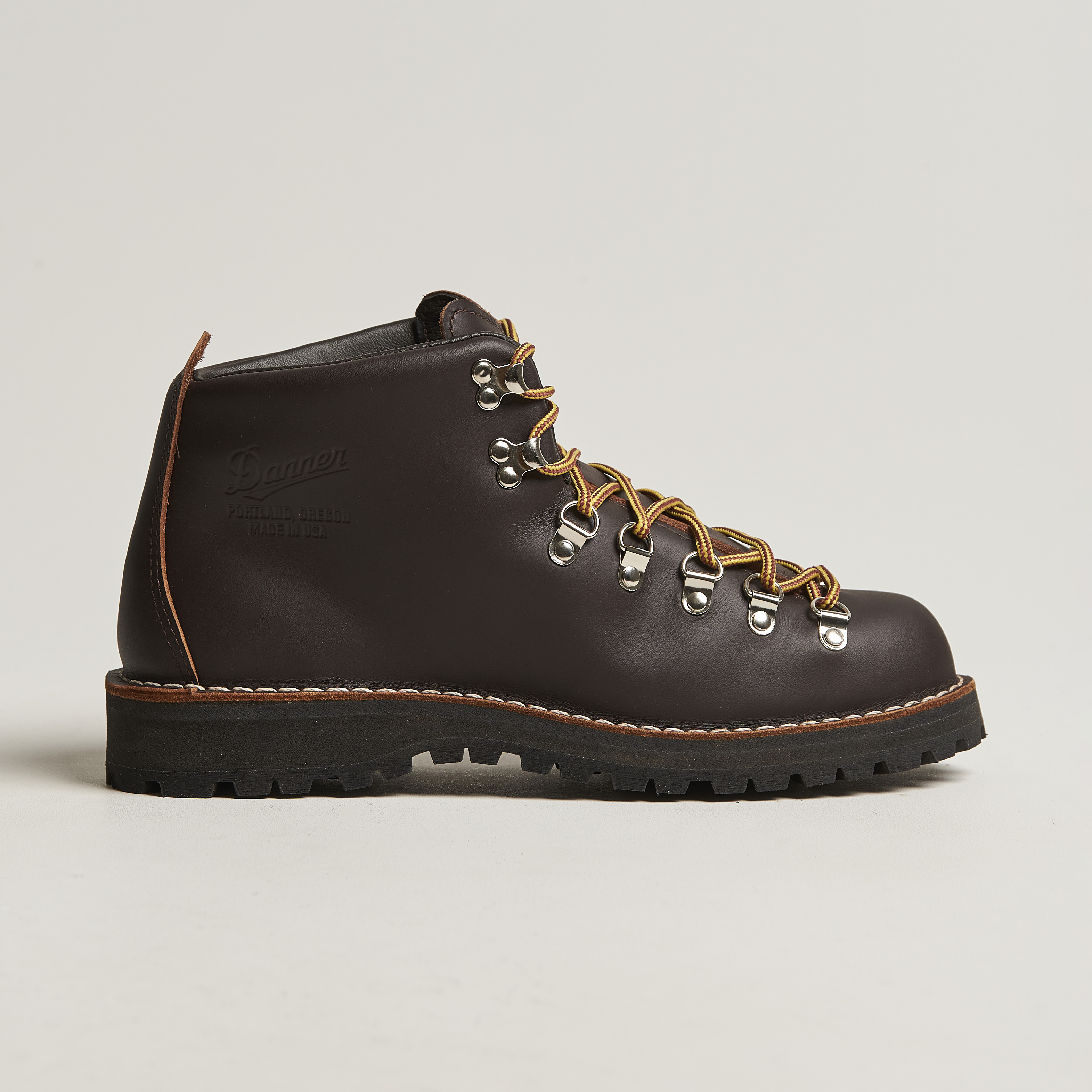 Danner Mountain Light GORE-TEX Boot Brown | Herr - Care of Carl