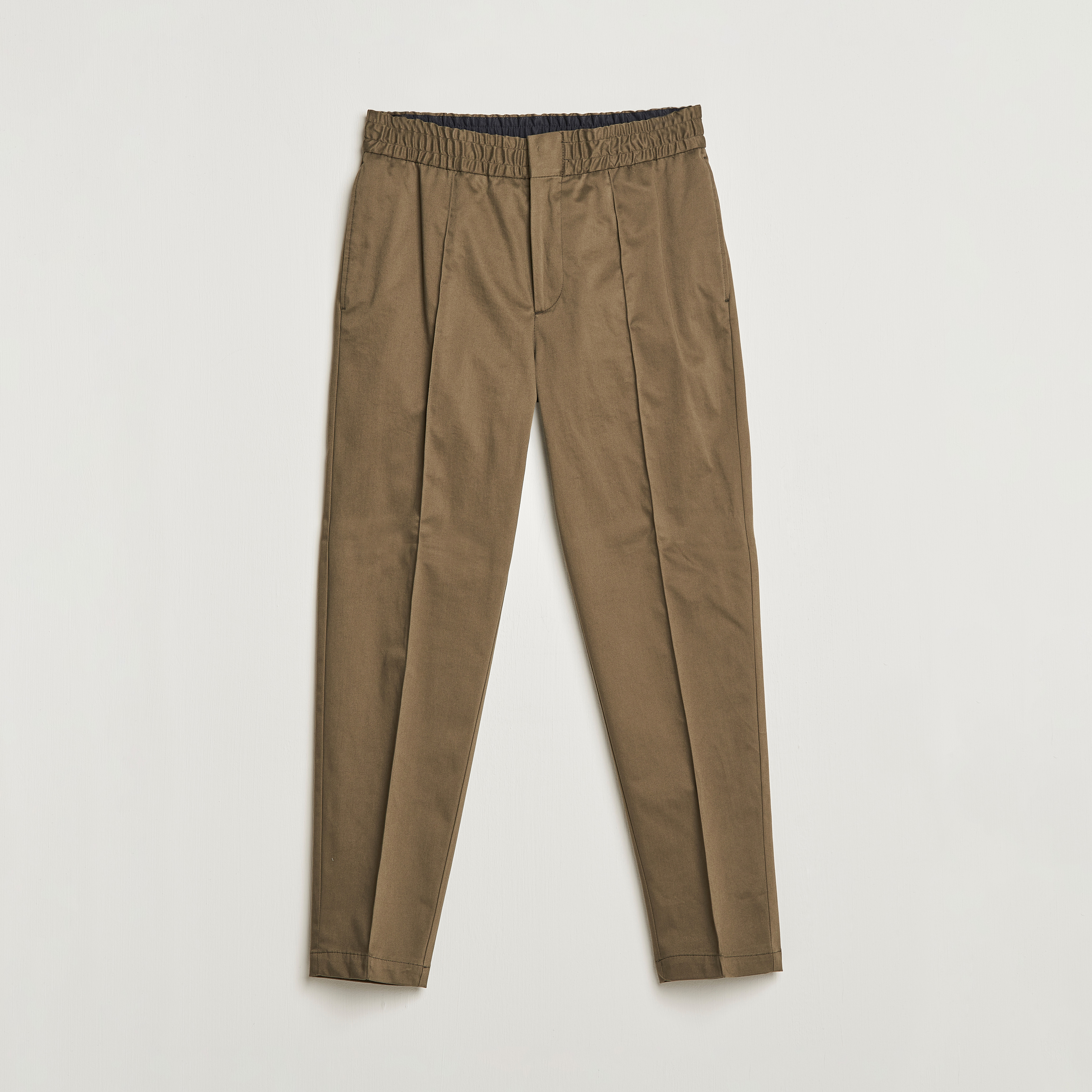 Tiger of Sweden Sosa Brushed Satin Trouser Olive Extreme | Herr - Care of C