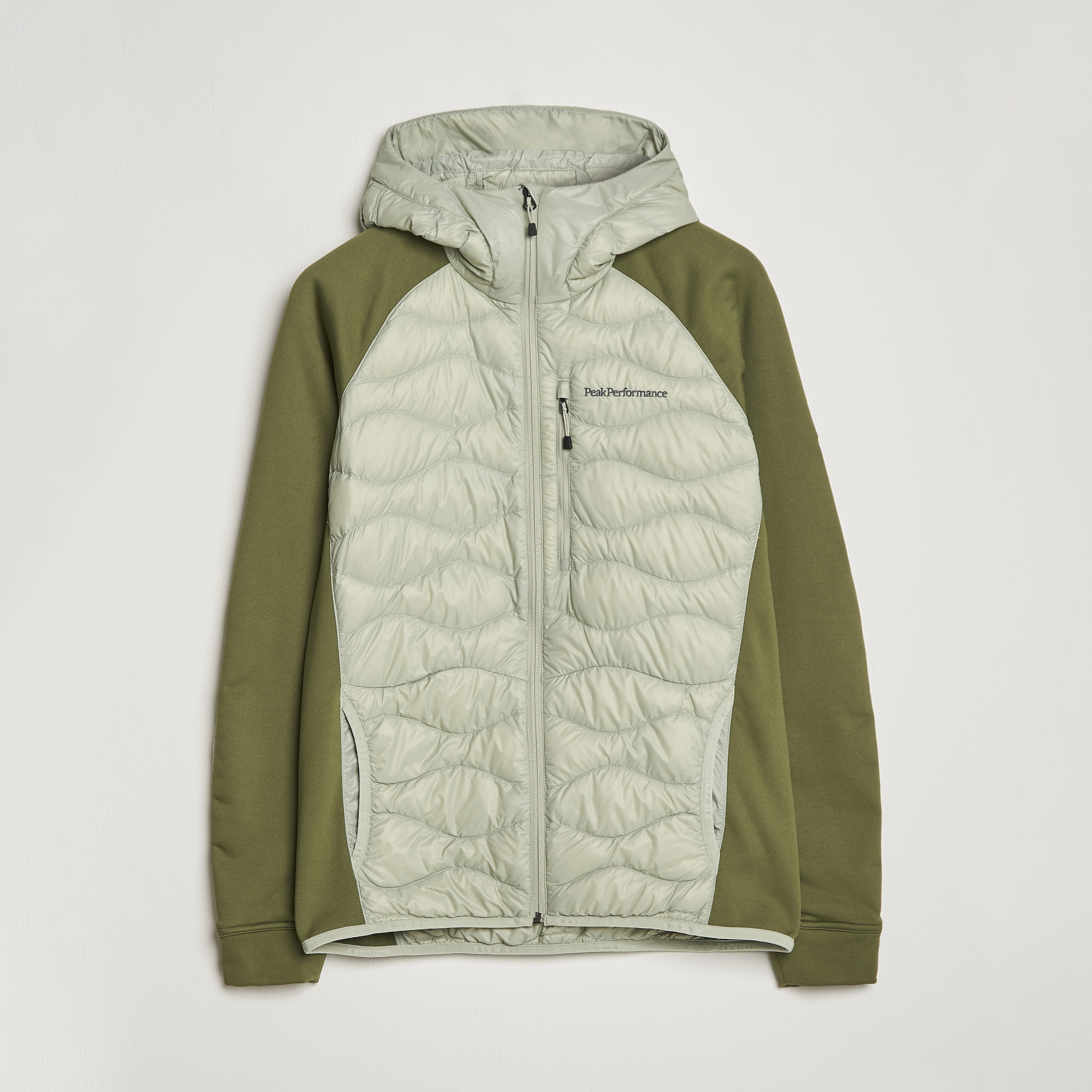 Peak Performance Helium Hooded Hybrid Limit Green | Herr - Care of Carl