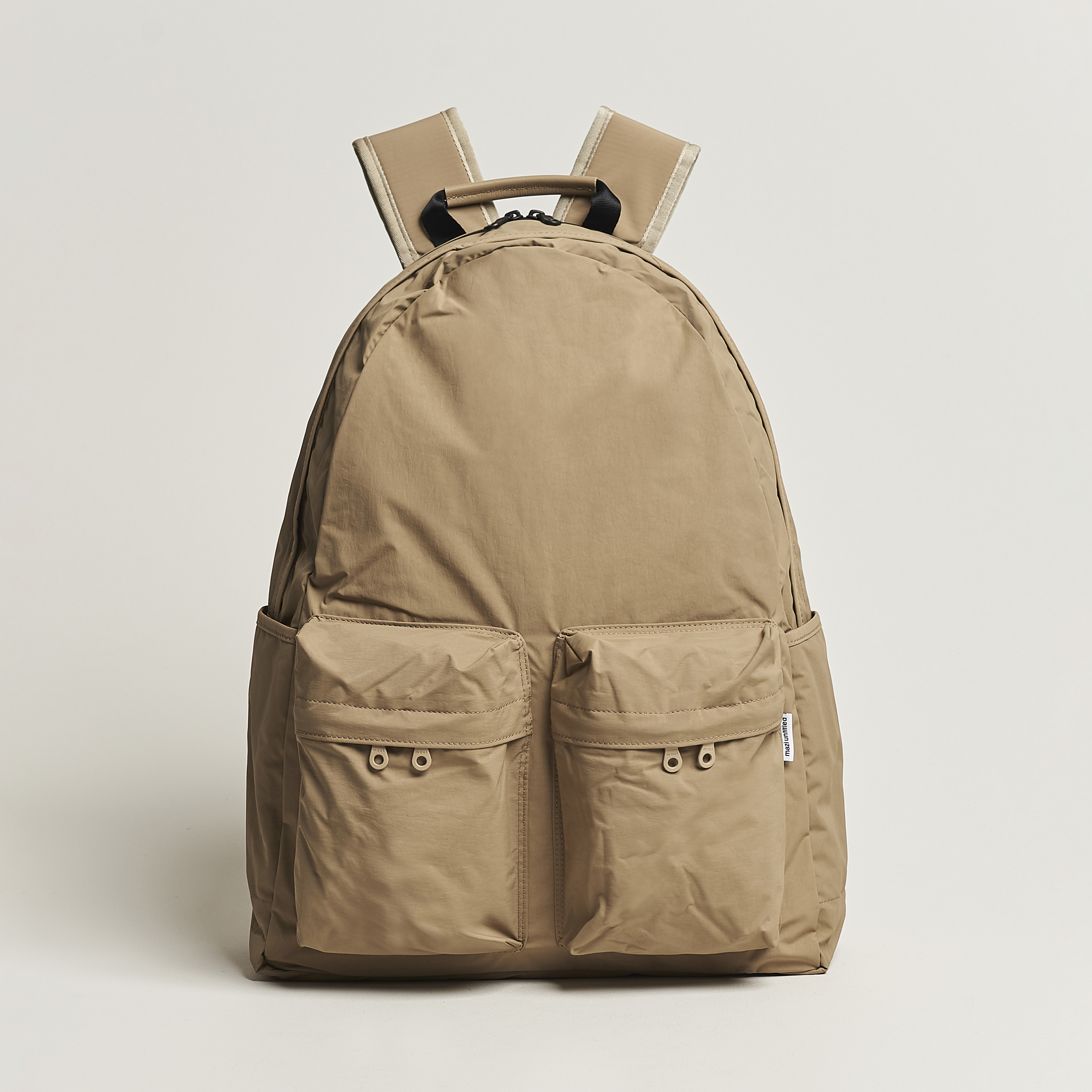 mazi untitled All Day 03 Nylon Backpack Beige | Herr - Care of Carl