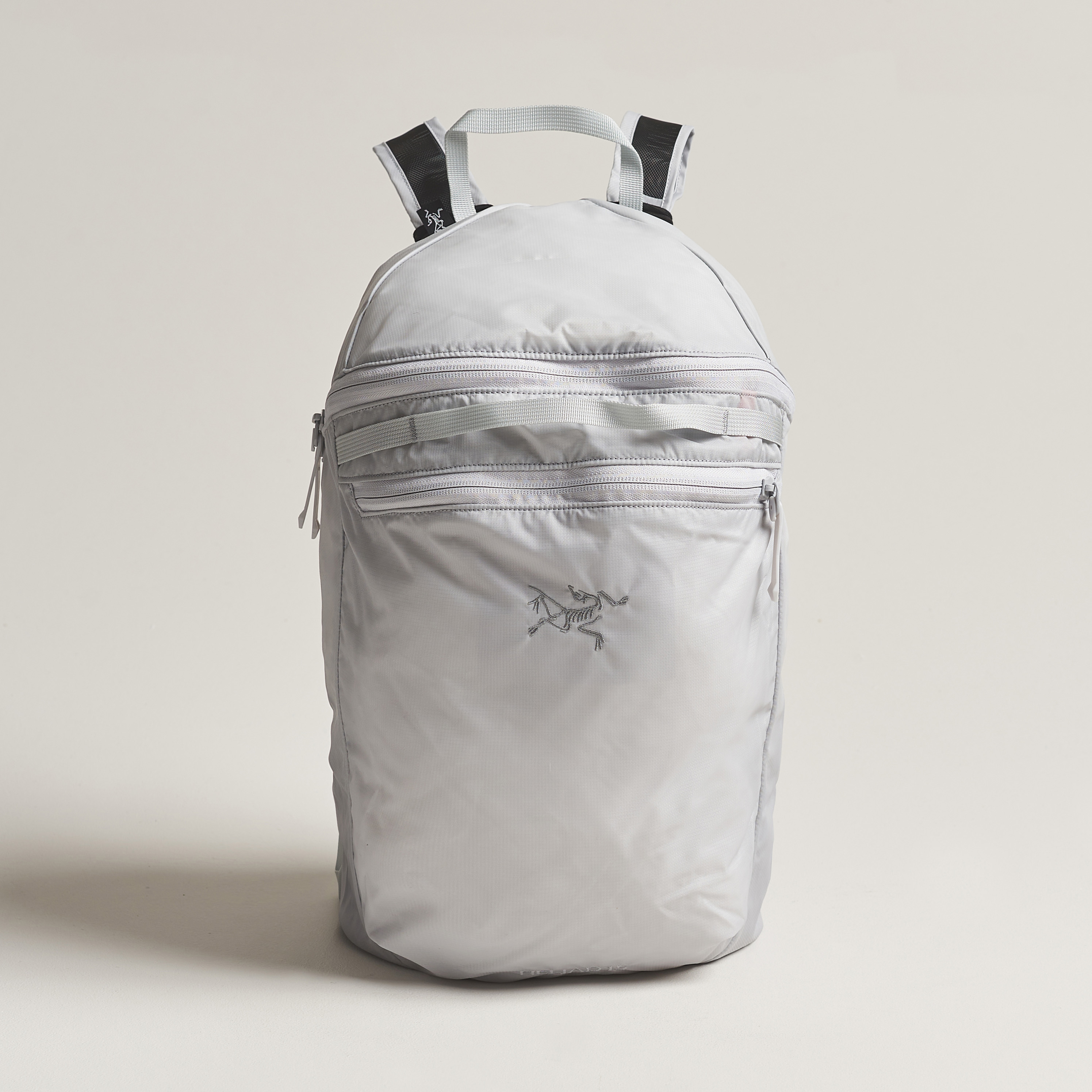 Arc'teryx Heliad 15L Backpack Solitude | Herr - Care of Carl