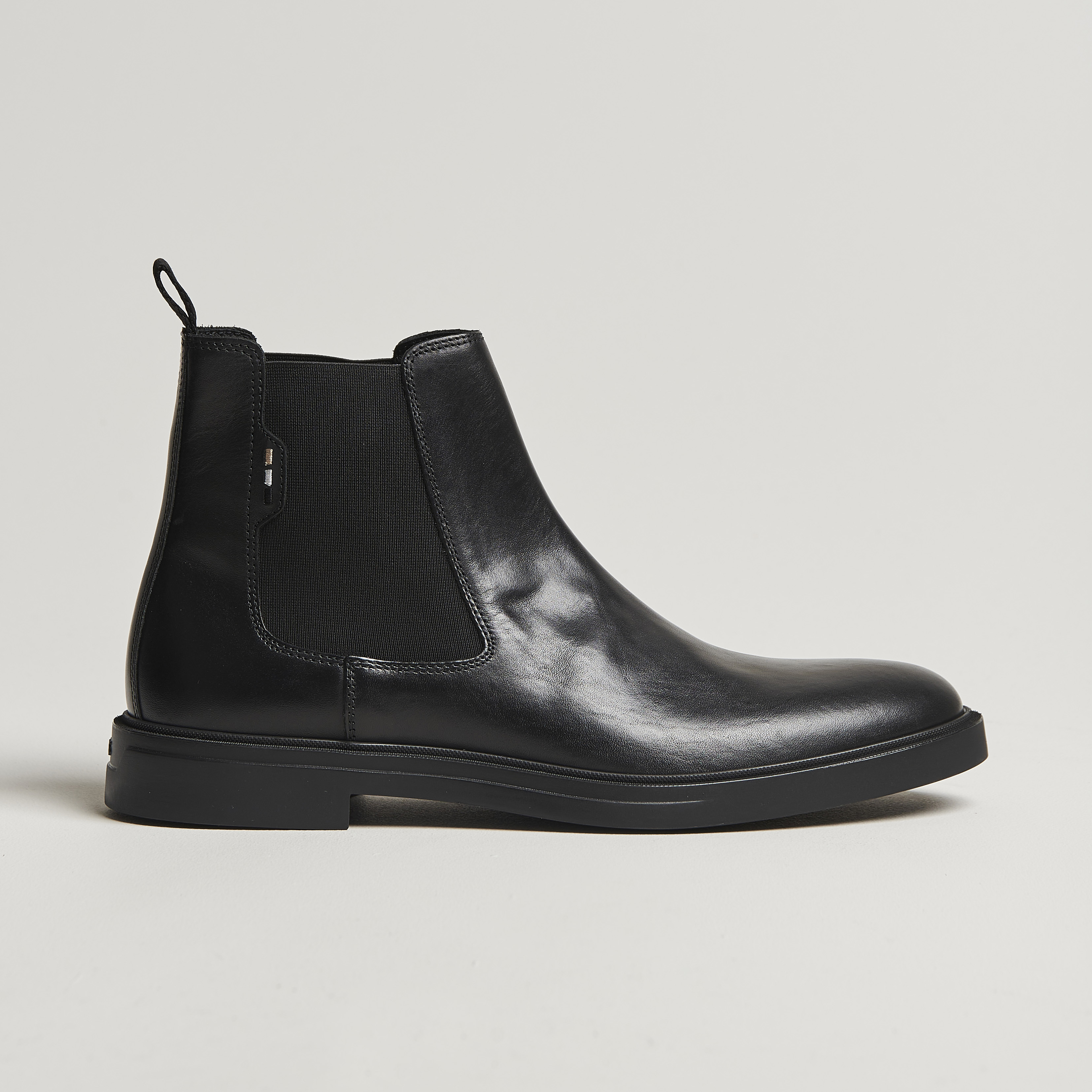 BOSS BLACK Calev Leather Chelsea Boot Black | Herr - Care of Carl