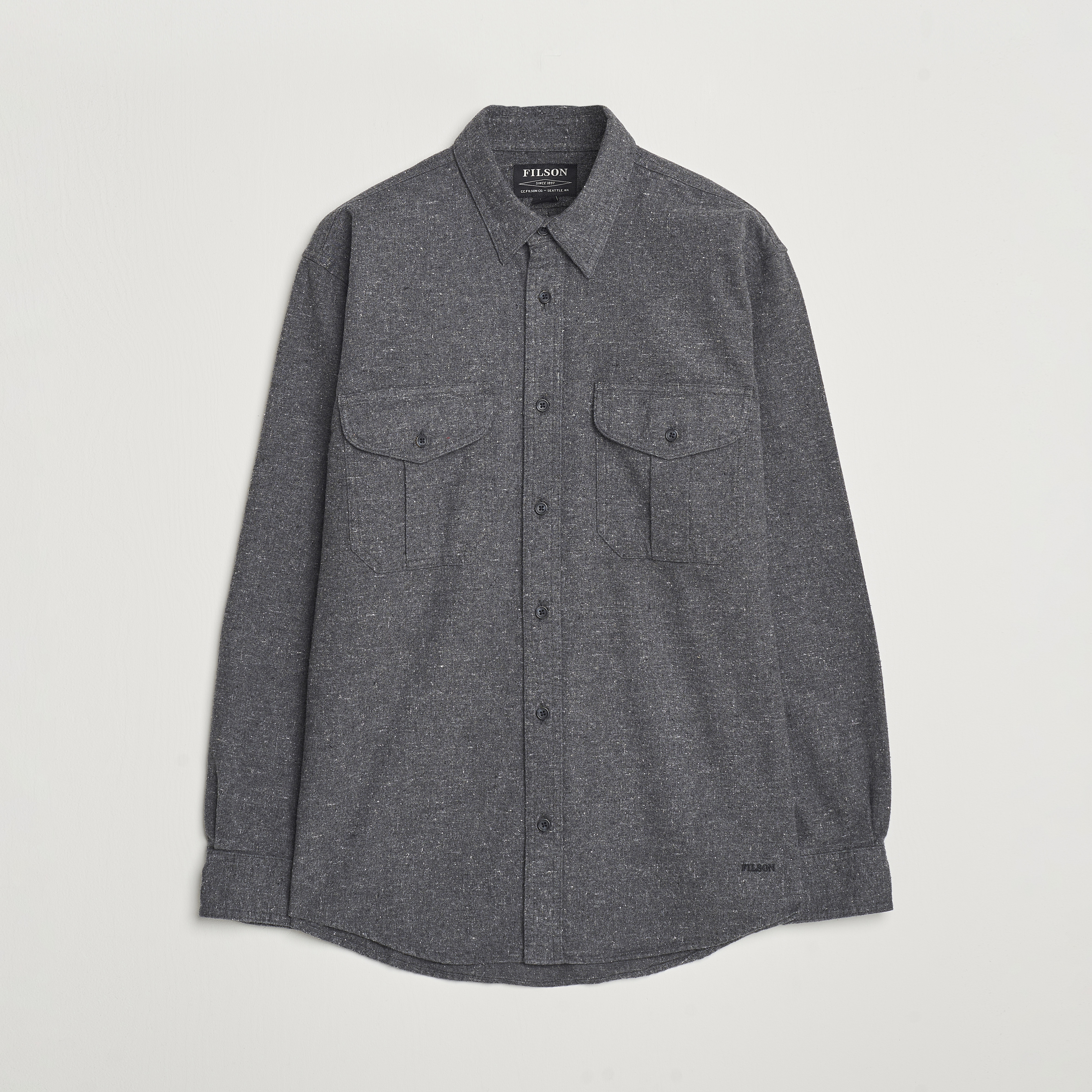 Filson Alaskan Guide Shirt Dark Heather | Herr - Care of Carl