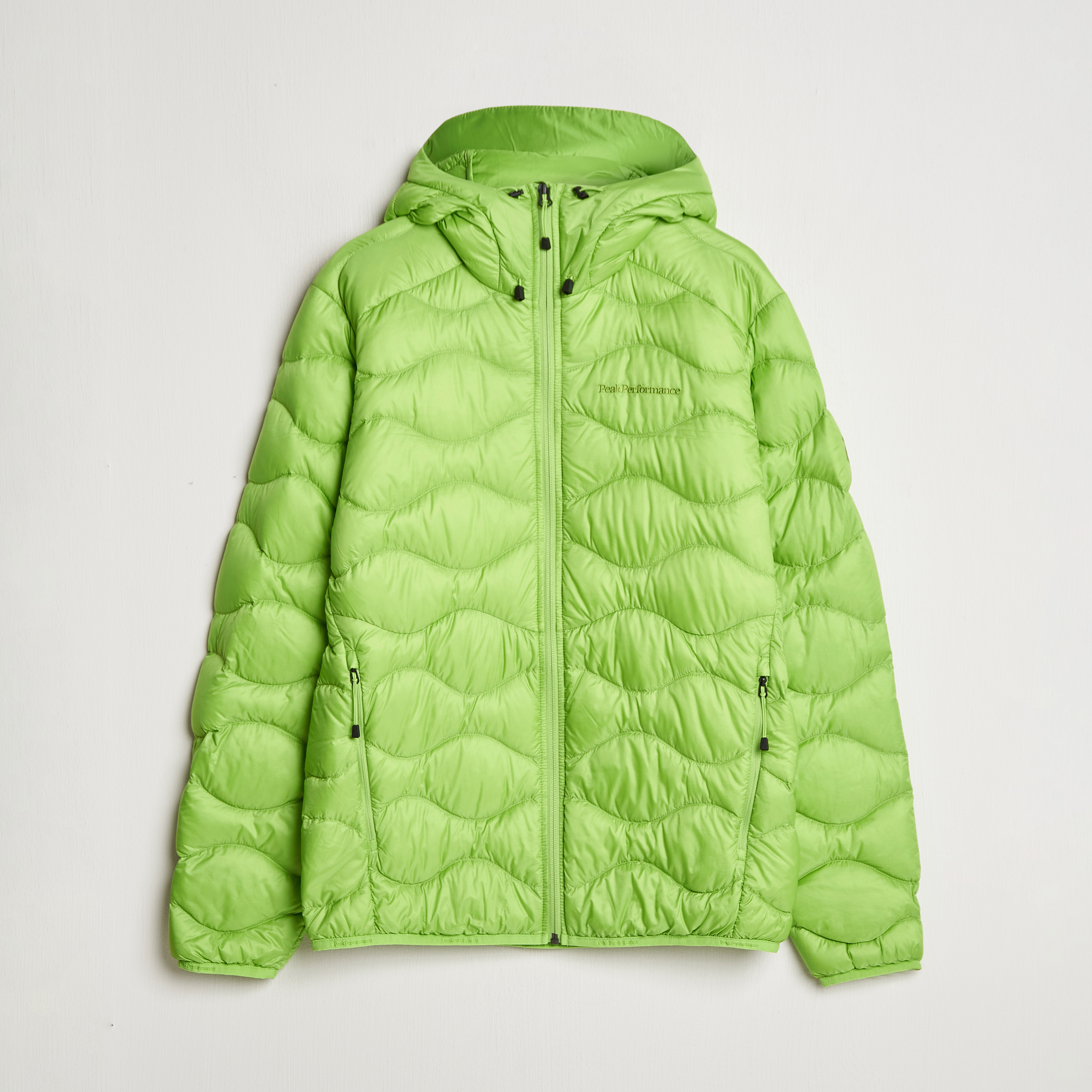 Peak Performance Helium Down Hooded Jacket Stand Out Green | Herr - Care of