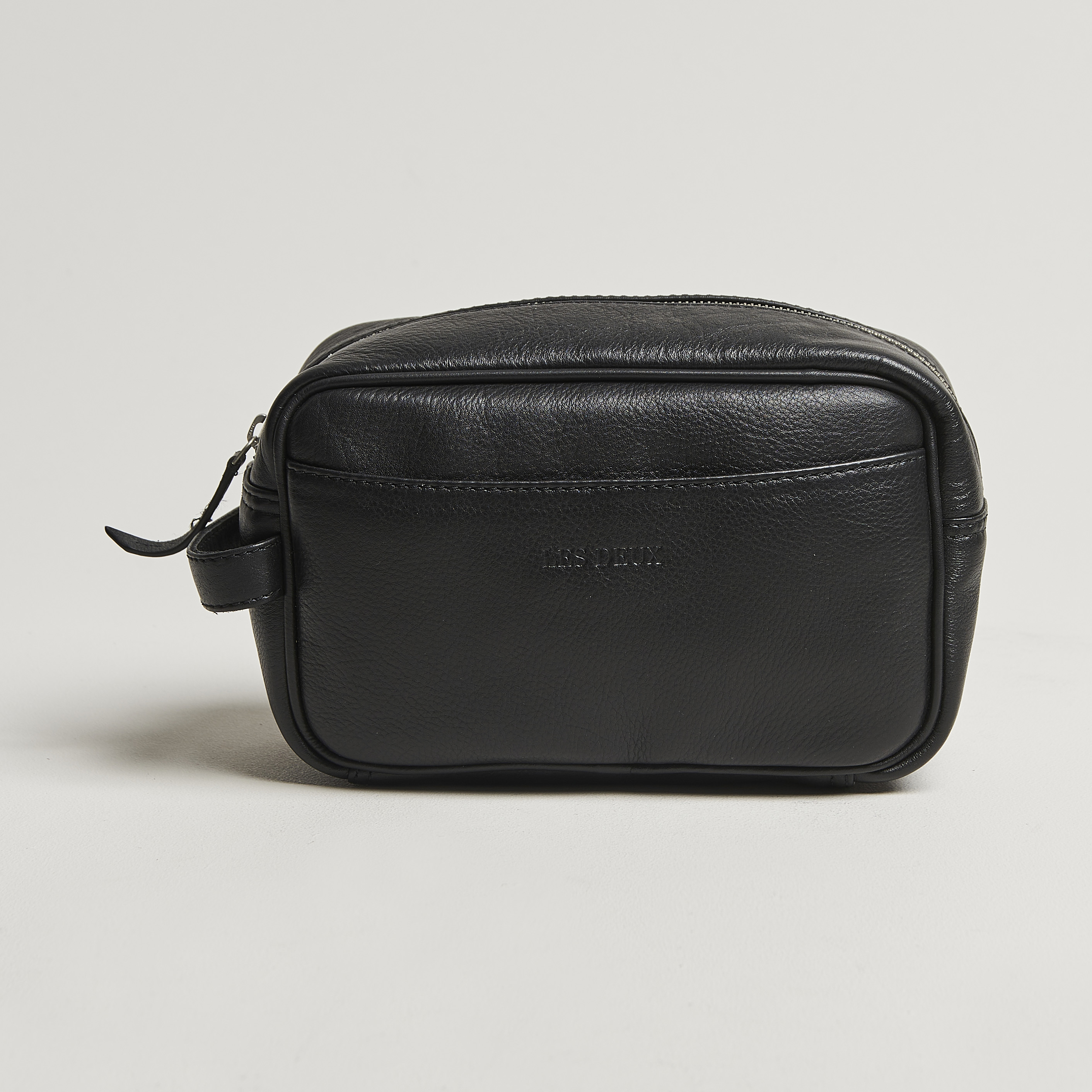 Les Deux Leather Washbag Black | Herr - Care of Carl