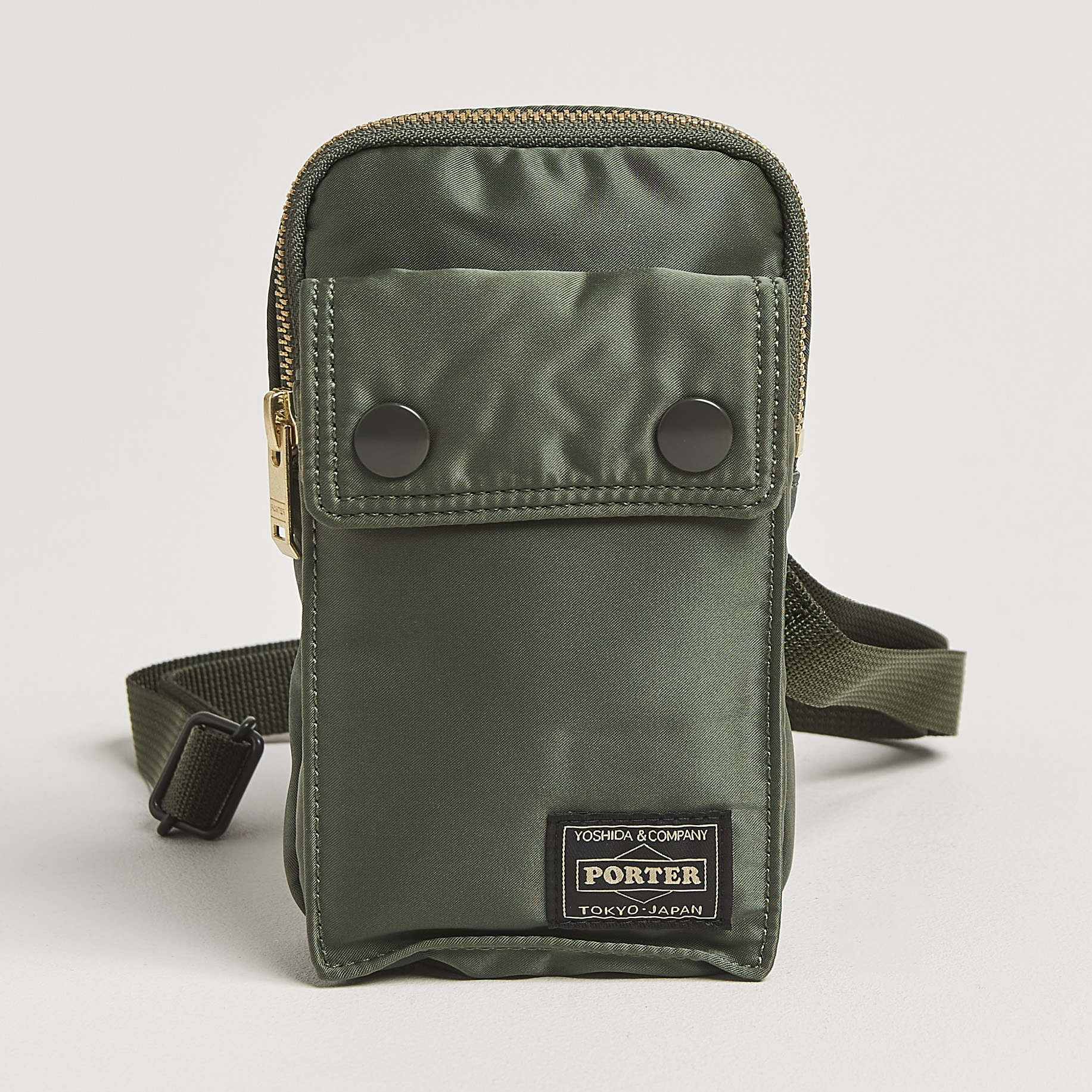 Porter-Yoshida & Co. Tanker Mobile Pouch Sage Green | Herr - Care of Carl