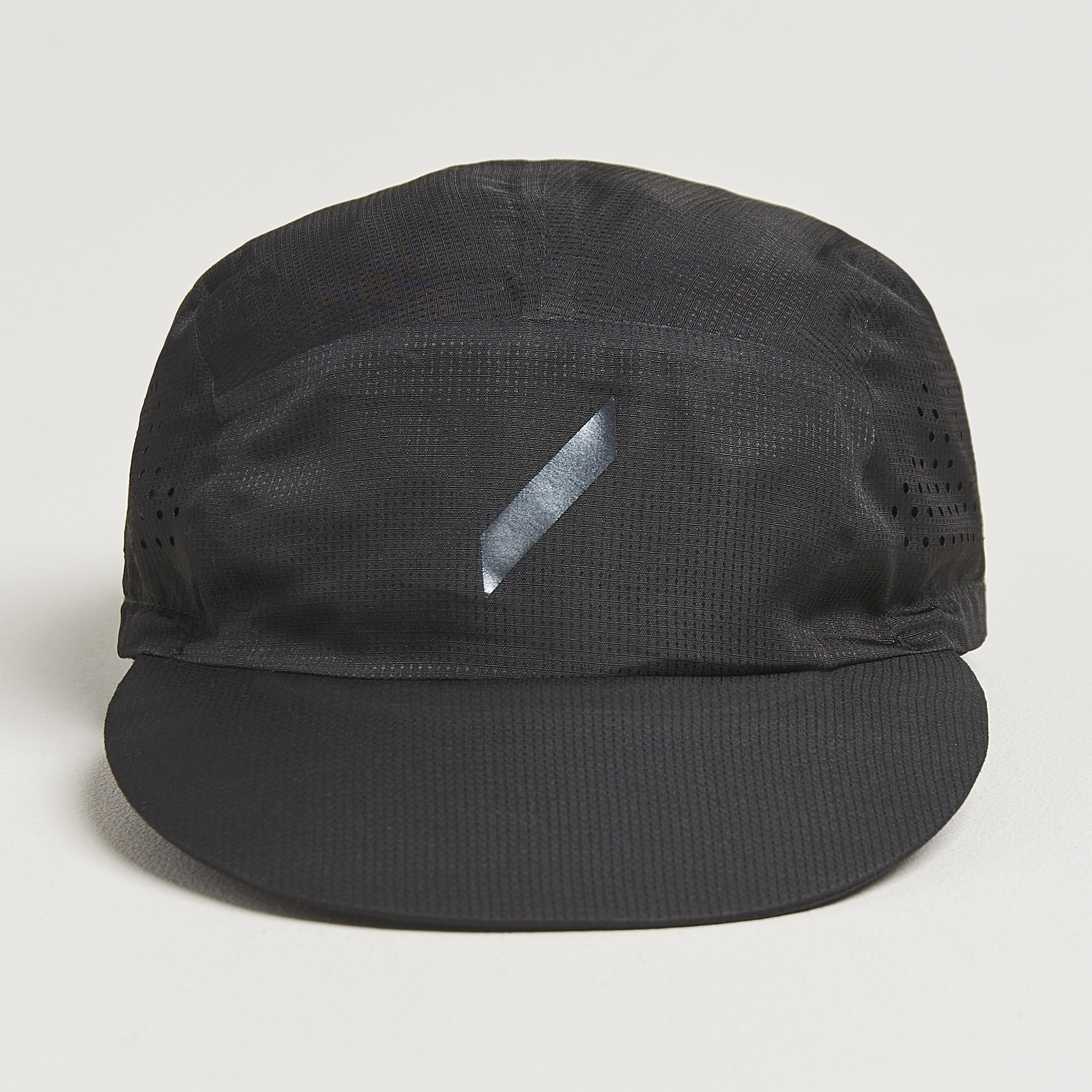 SOAR Running Run Cap Black | Herr - Care of Carl