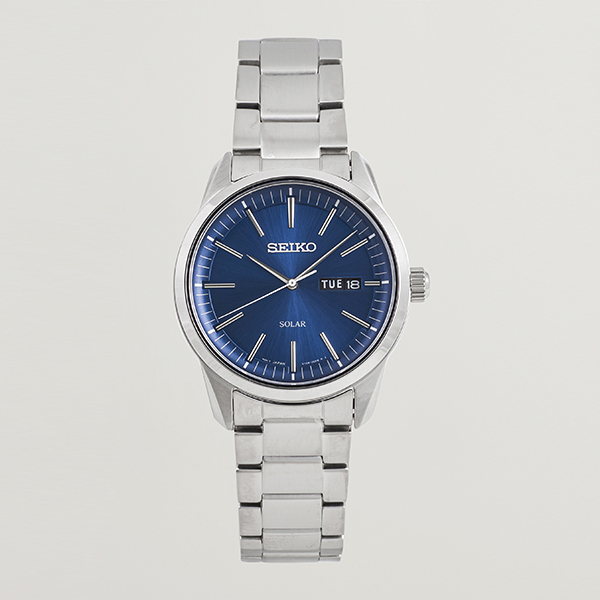 Seiko Solar Steel 40mm Blue Dial | Herr - Care of Carl