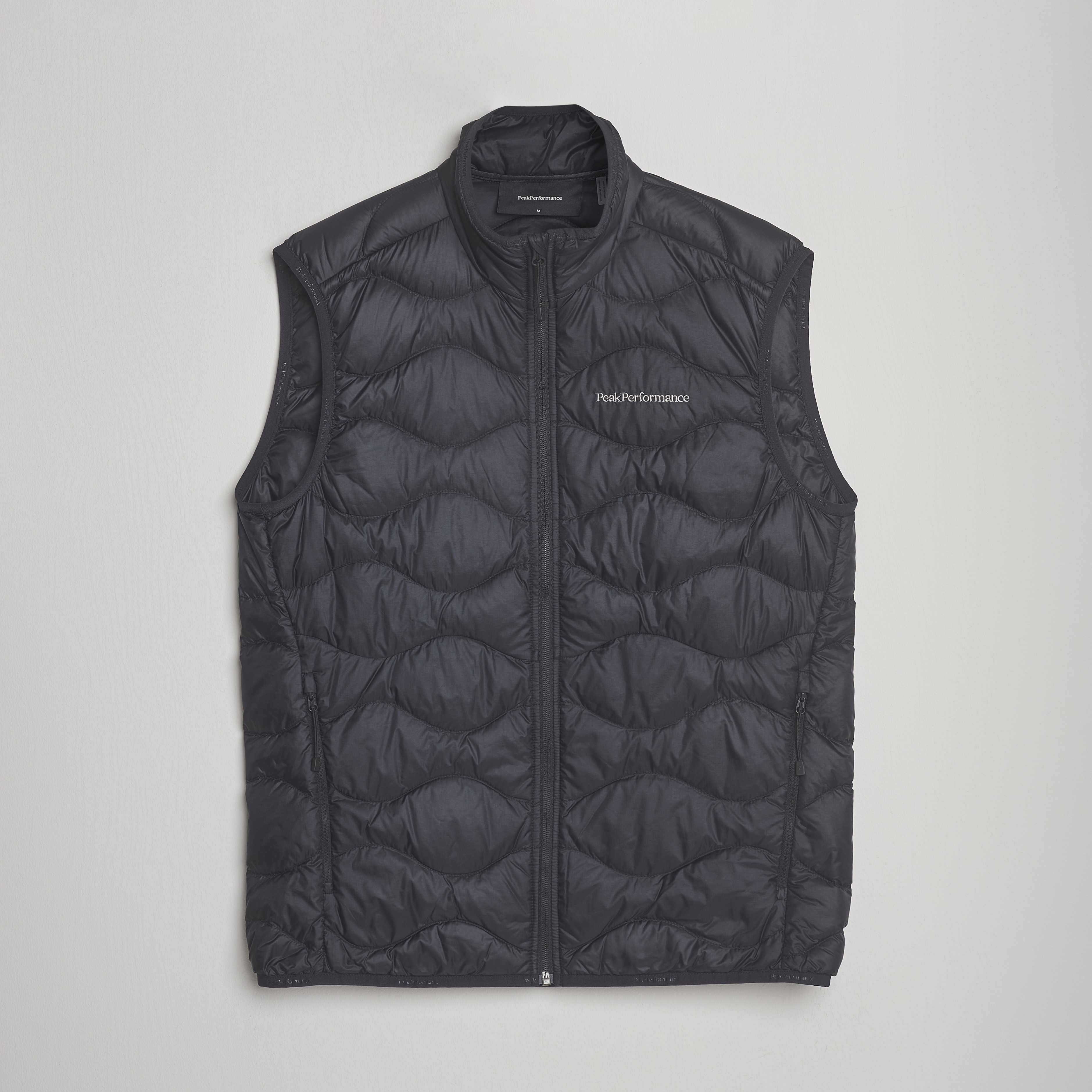 Peak Performance Helium Down Vest Black | Herr - Care of Carl