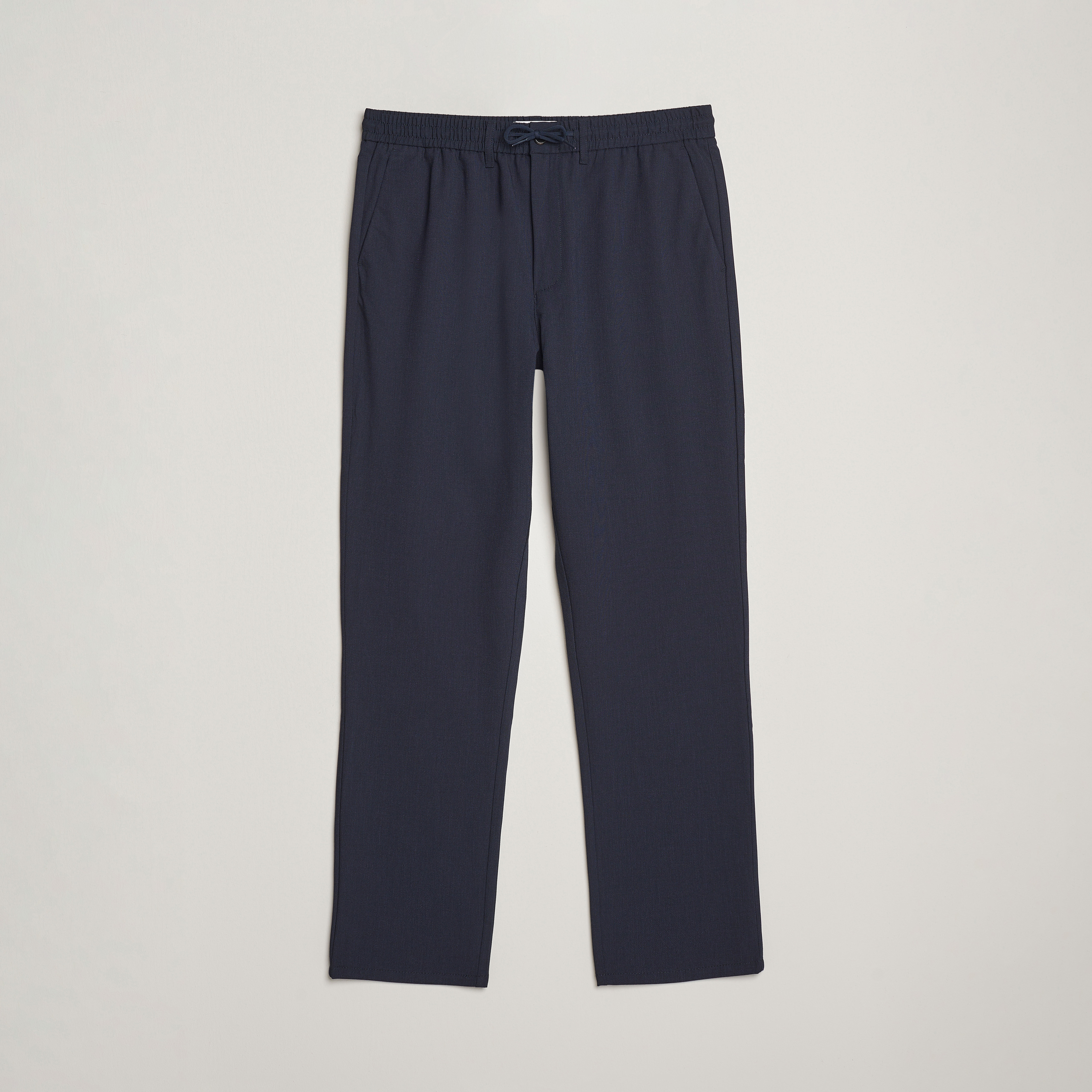 Les Deux Como Tapered Textured Pants Dark Navy Blue | Herr - Care of Carl