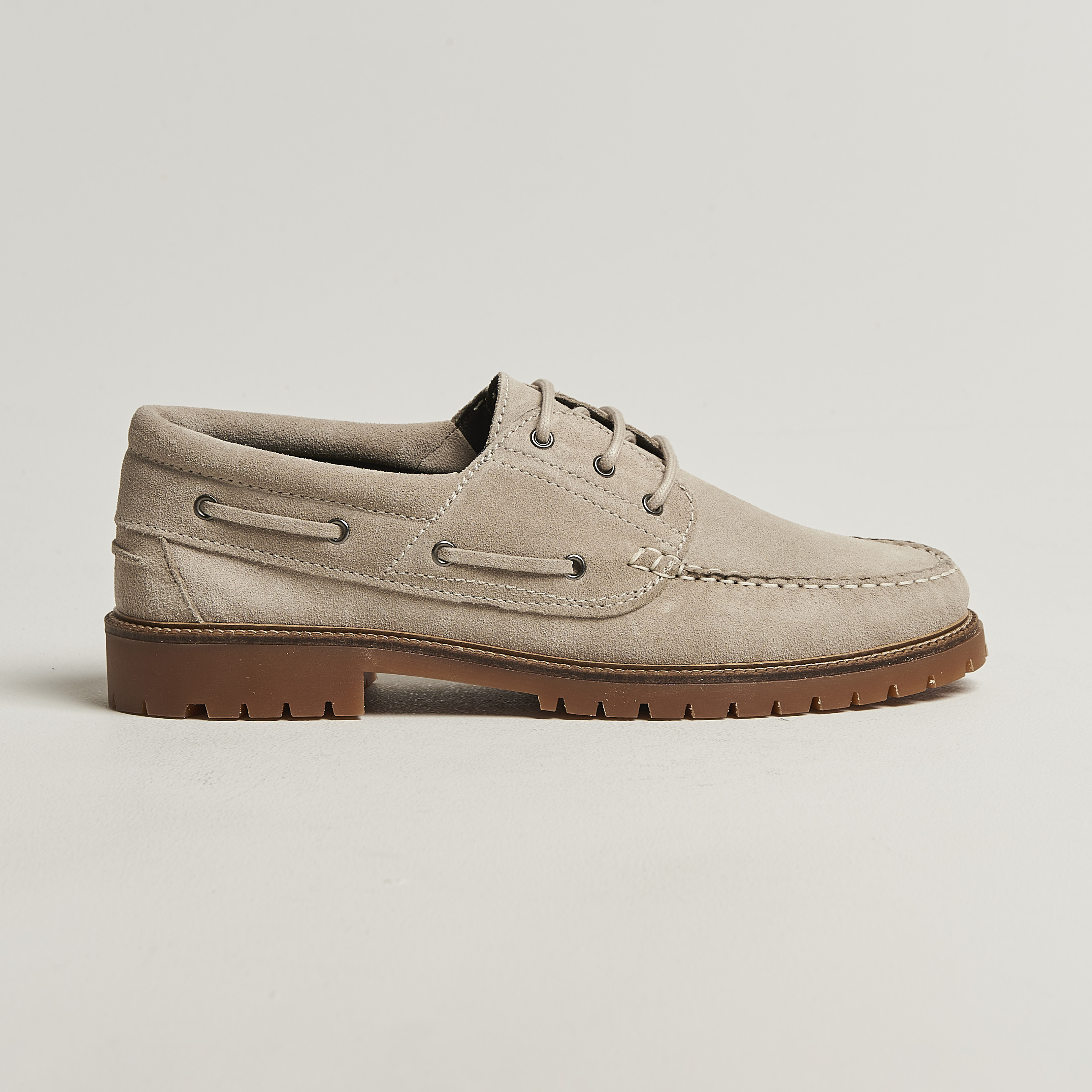 Les Deux Taylor Suede Boat Shoe Light Sand | Herr - Care of Carl