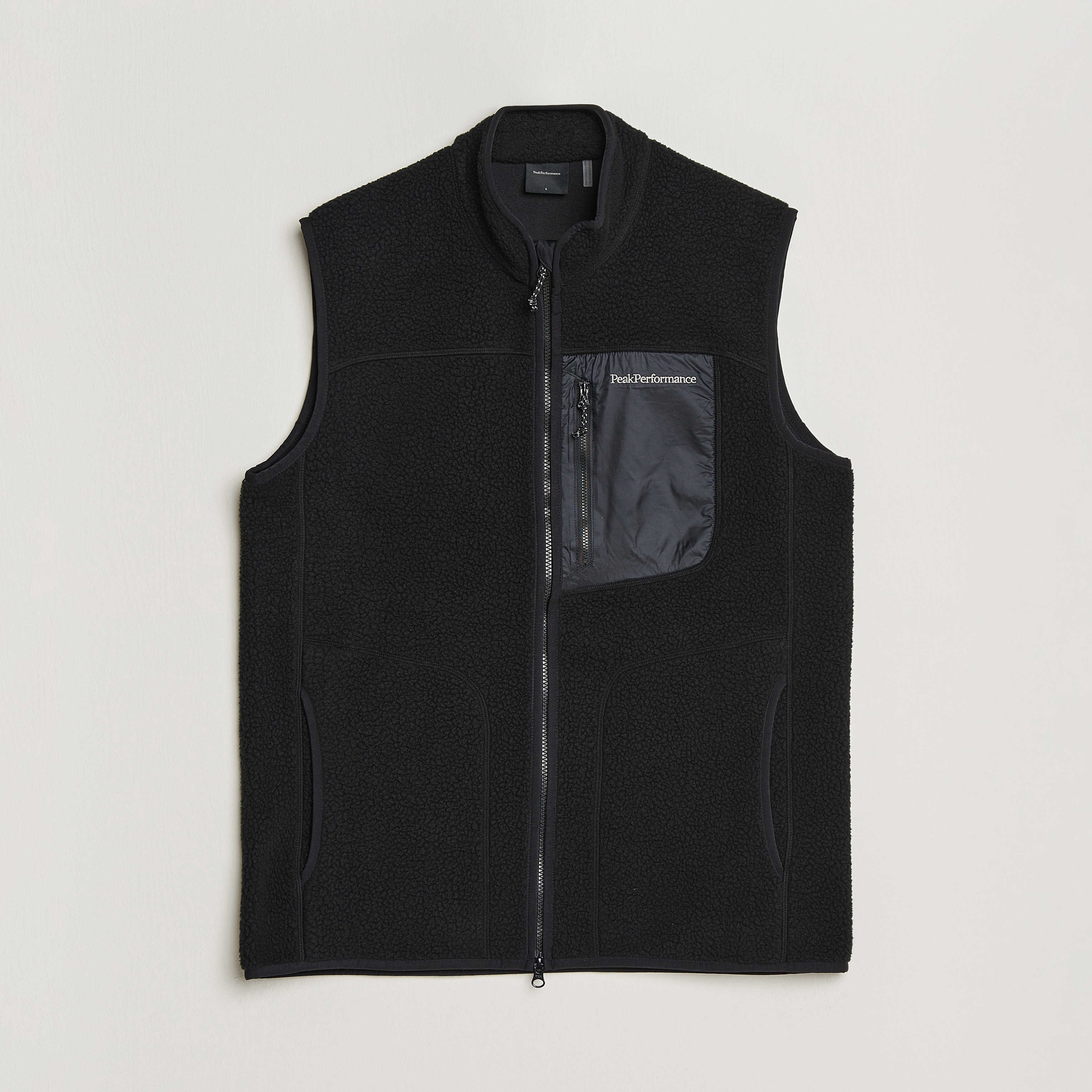Peak Performance Nature Rush Pile Vest Black | Herr - Care of Carl