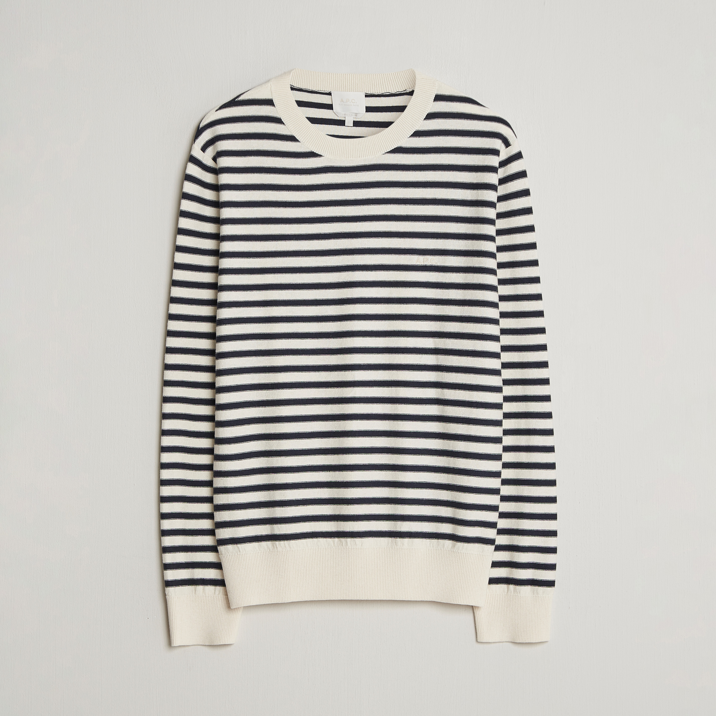 A.P.C. Paul Striped Knitted Sweater Ecru/Dark Navy | Herr - Care of Carl