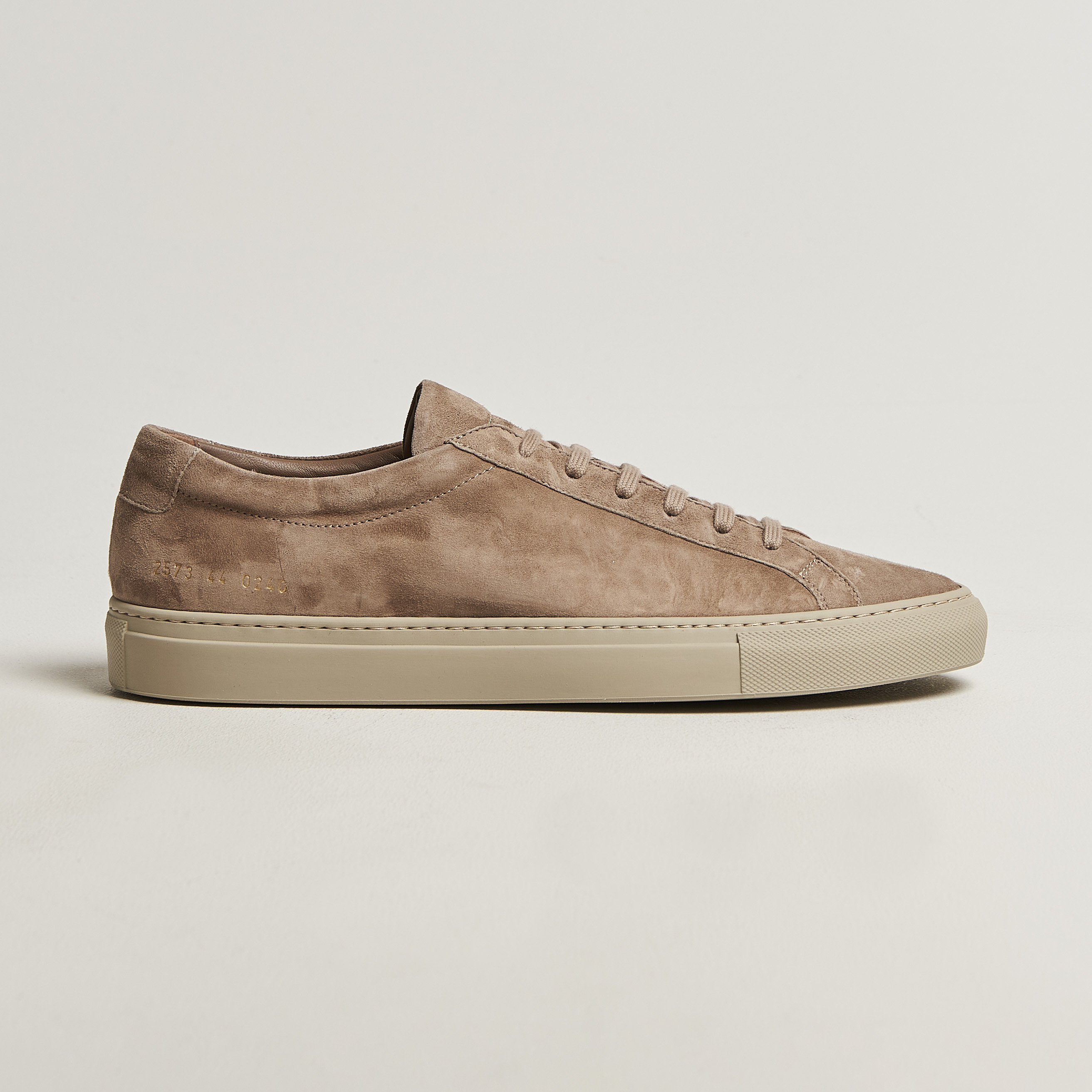 Common Projects Original Achilles Suede Sneaker Taupe | Herr - Care of Carl